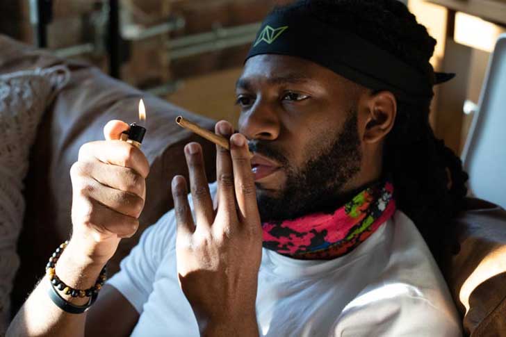 Fumar cannabis faz bem aos pulmões? | The Cannigma