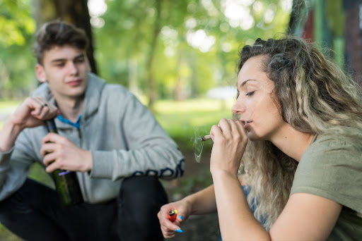 Is It Bad to Mix Weed and Alcohol? | The Cannigma