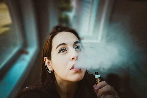 How to Vape Properly - Our Best 7 Vaping Tips and Tricks